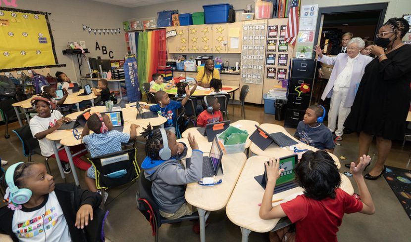Turnaround initiative seeks 'blueprint' for helping struggling schools ...