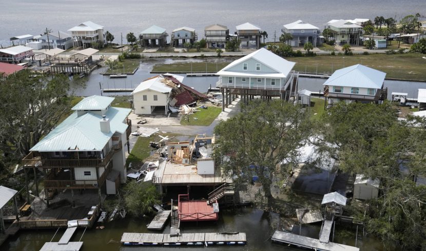 Hurricane Idalia hits Florida with 125 mph winds, flooding streets, snapping trees and cutting ...