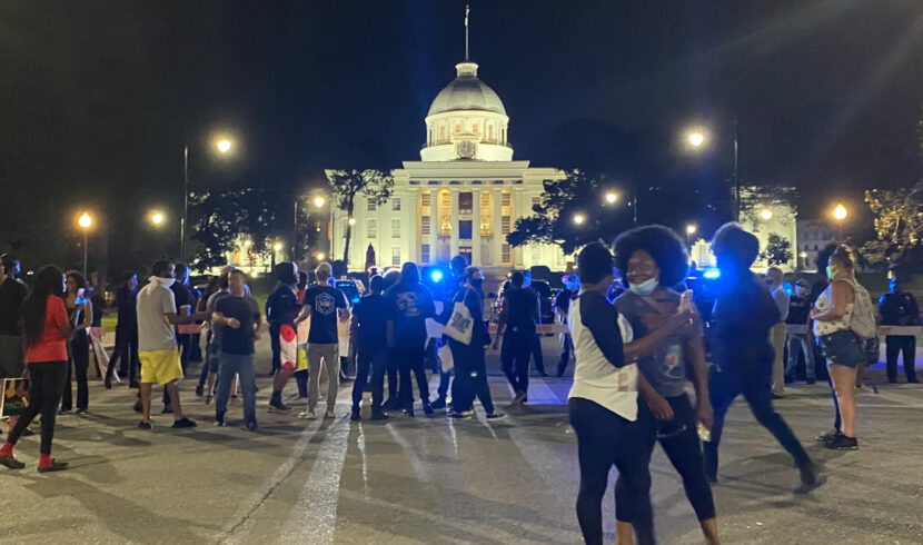 Night of peaceful protest in Montgomery - Alabama Daily News