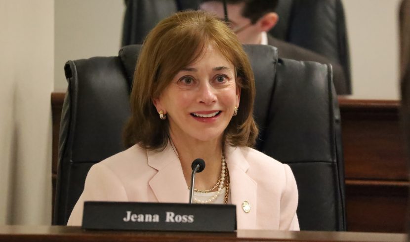 Alabama House committee advances K-12 student screen-time bill ...