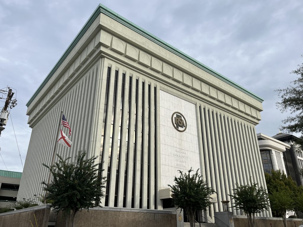 Study: Alabama's community colleges support $8.1 billion in economic ...