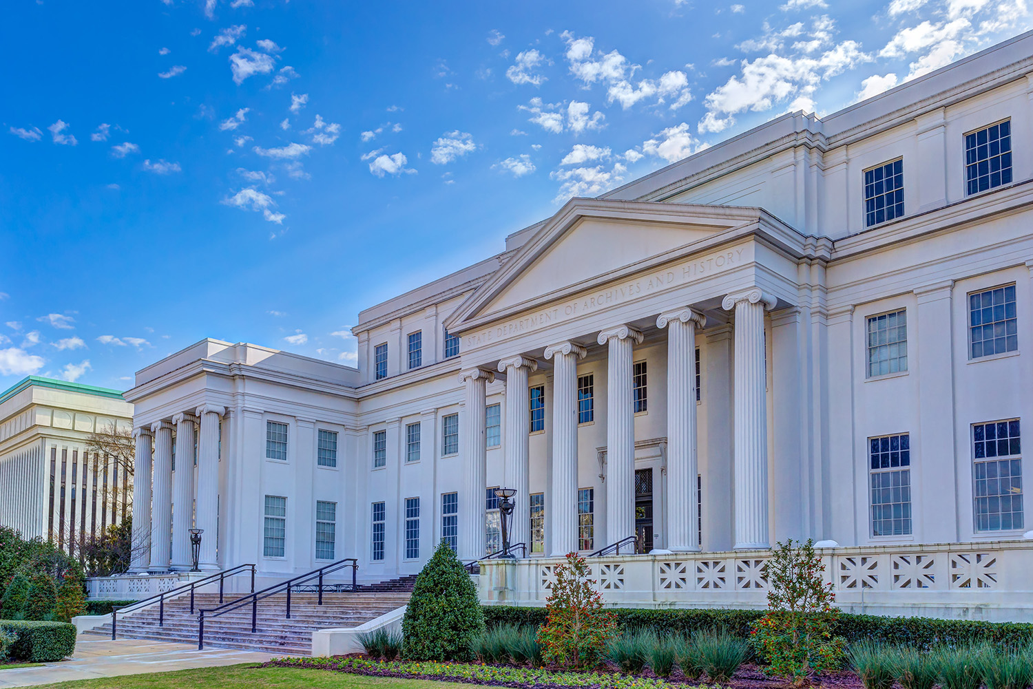 Art created by current, former inmates on display - Alabama Daily News