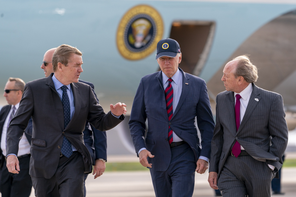 Air Force picks Colorado for more Space Force missions as politics loom ...