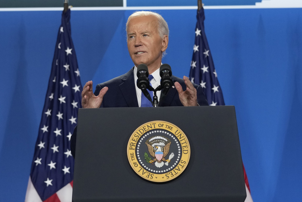 Biden says during news conference he's going to 'complete the job ...