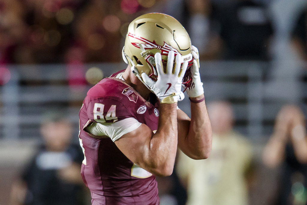 AP Top 25: Florida State drops out after 0-2 start. Texas up to No. 3 ...