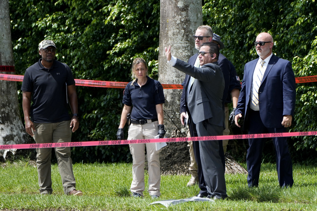 Would-be Trump assassin was near golf course for 12 hours records show ...