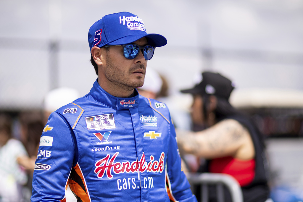 NASCAR returns to Talladega with drivers hoping to stop Bell, Hamlin ...