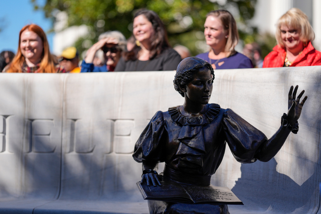 Rosa Parks and Helen Keller statues unveiled at the Alabama Capitol ...