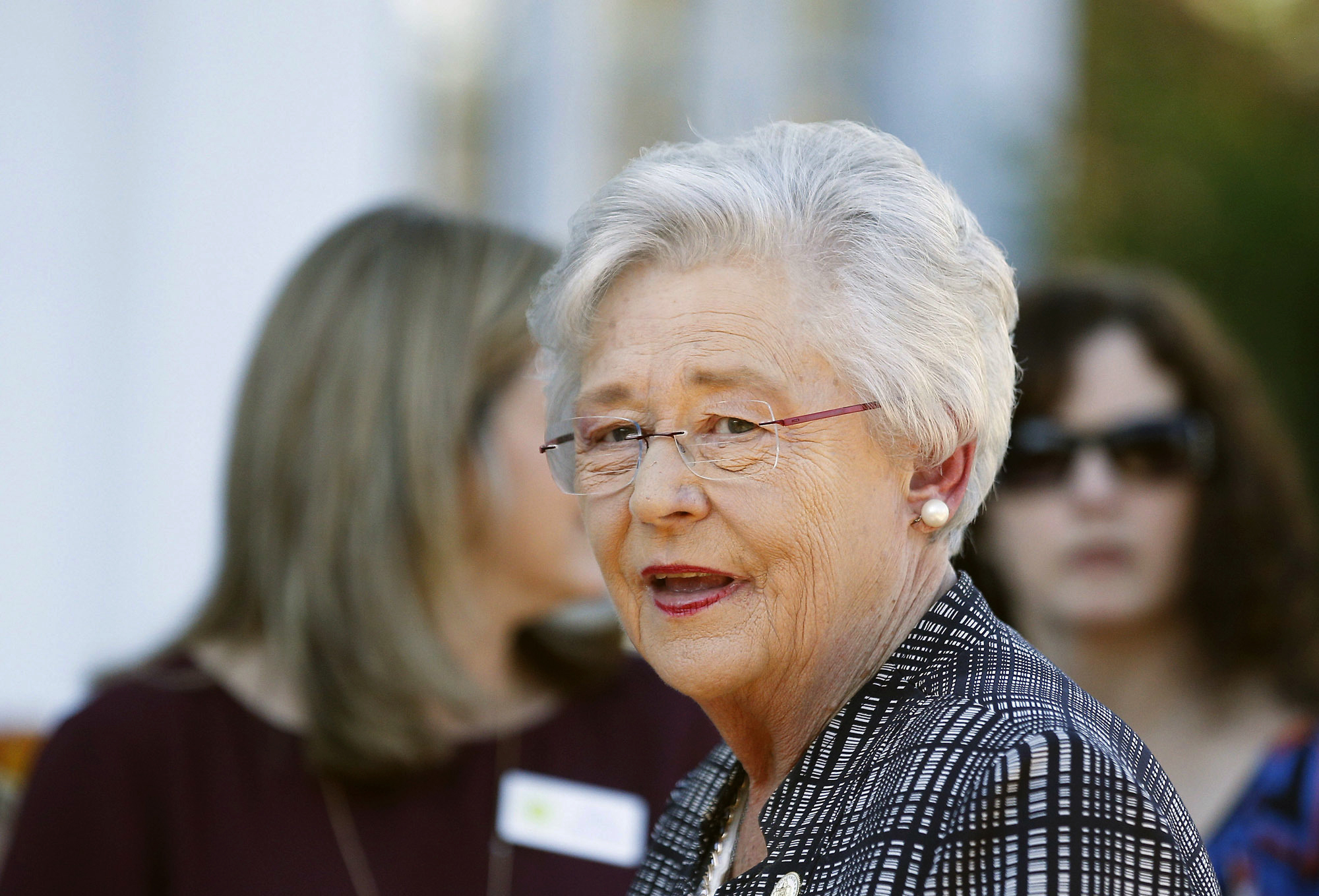 Ivey's doctor disputes claim she had 'mini-stroke' - Alabama Daily News