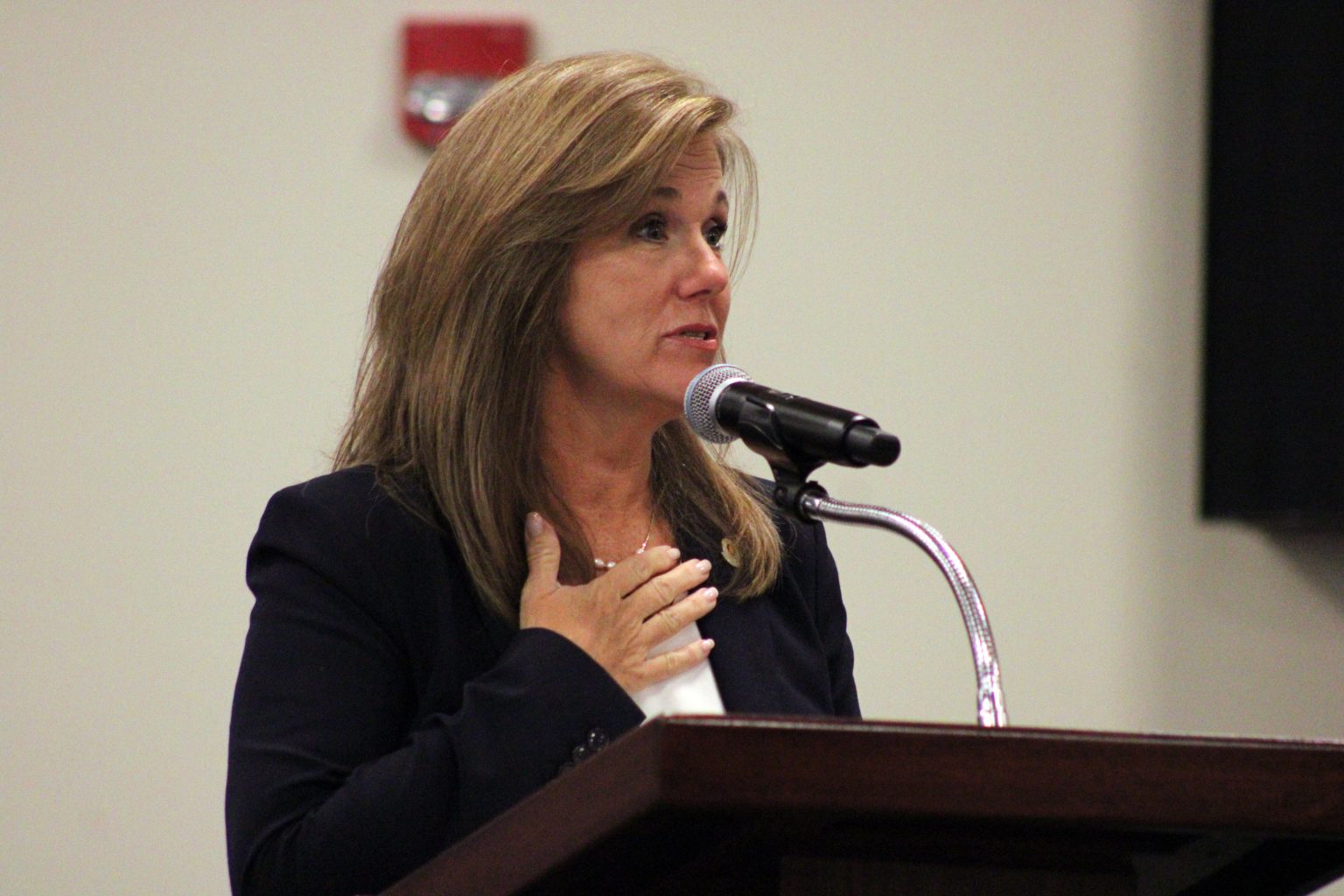 Gov. Ivey 'reluctantly’ signed off on $255k payout to former Pharmacy ...