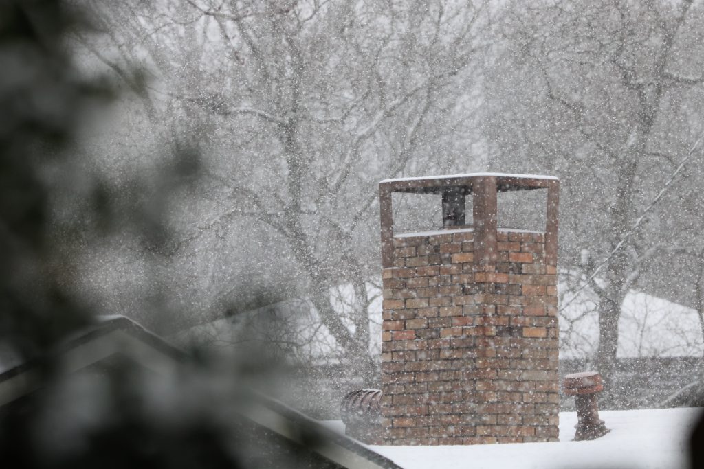 Fierce winter storm blankets south Alabama in snow - Alabama Daily News