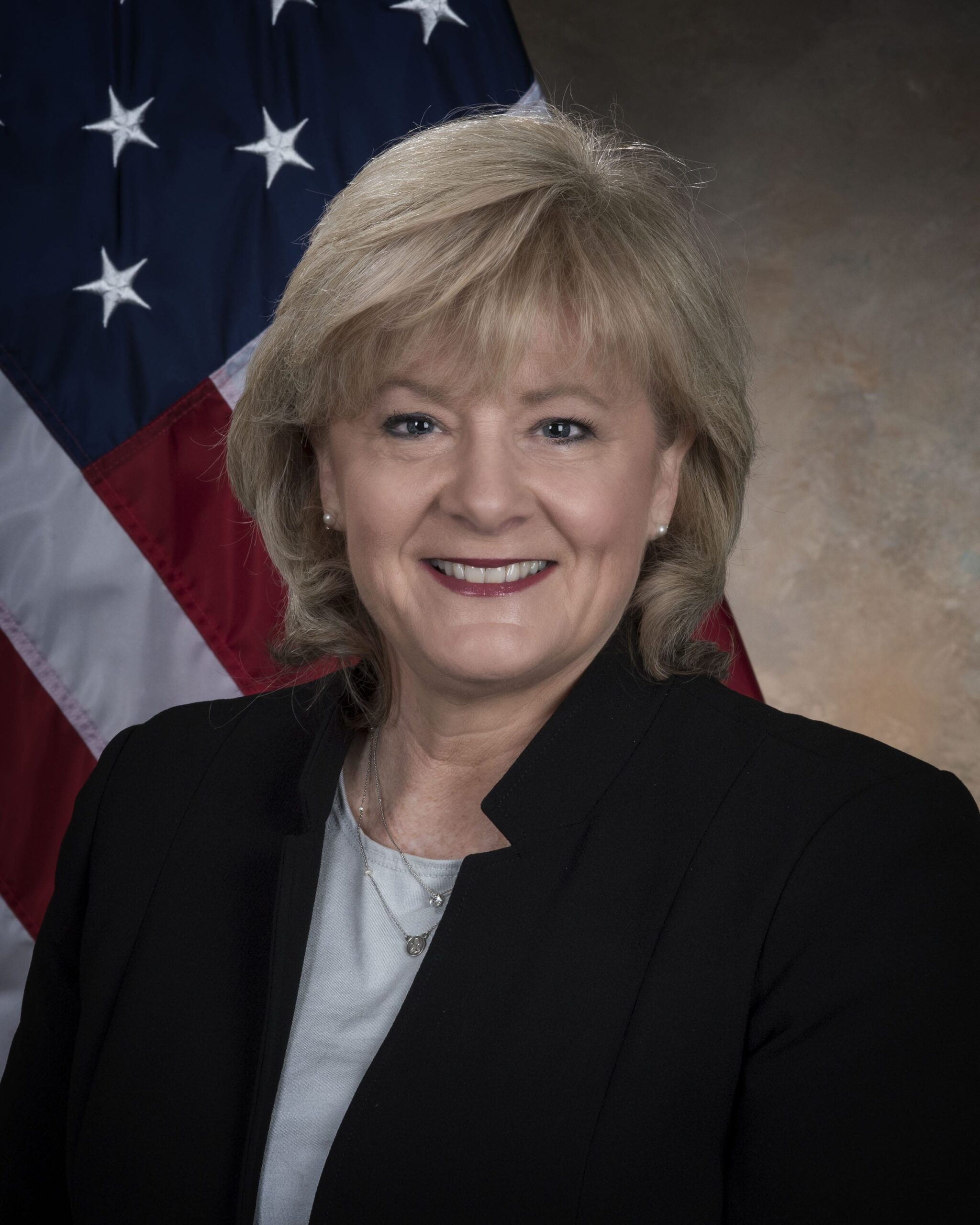 Jody Singer appointed first female director of Marshall Space Flight ...
