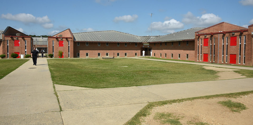Justice Department files statement of interest in Alabama prison ...