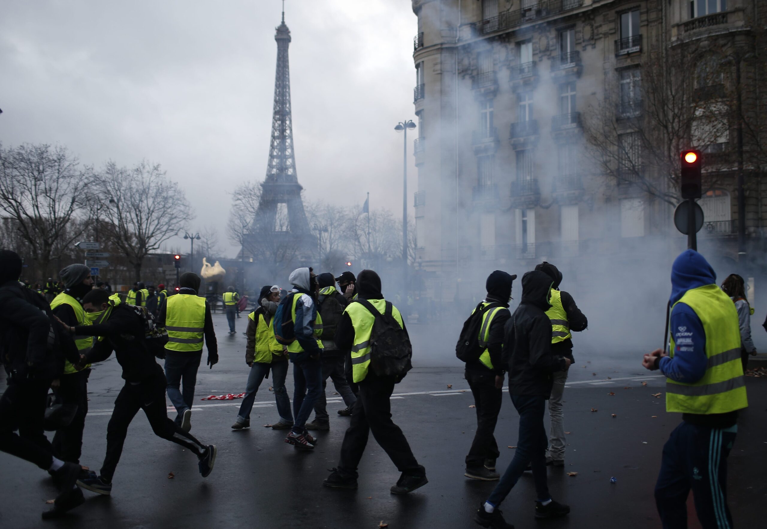 Paris cleans up after latest riot; pressure builds on Macron - Alabama ...
